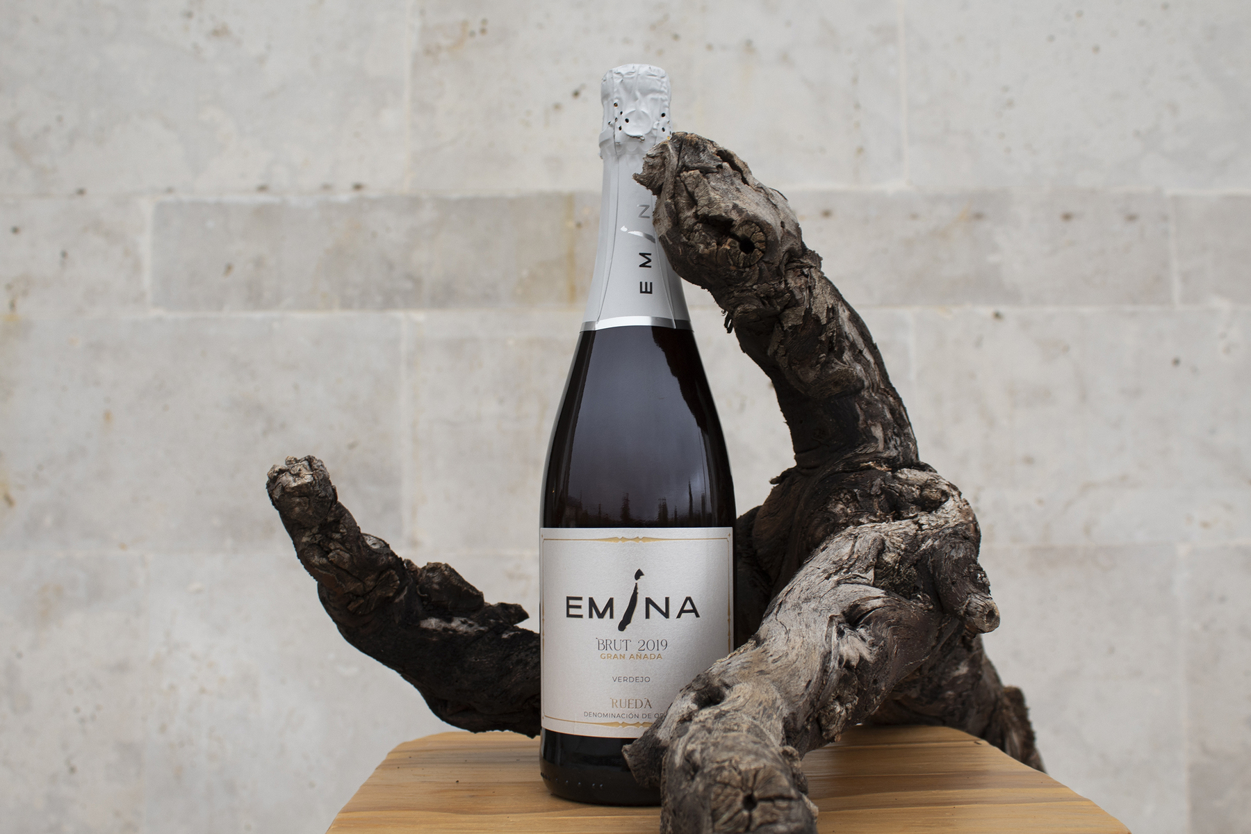 Emina Brut 2019, el primer y único espumoso Gran Añada de la DO Rueda ...